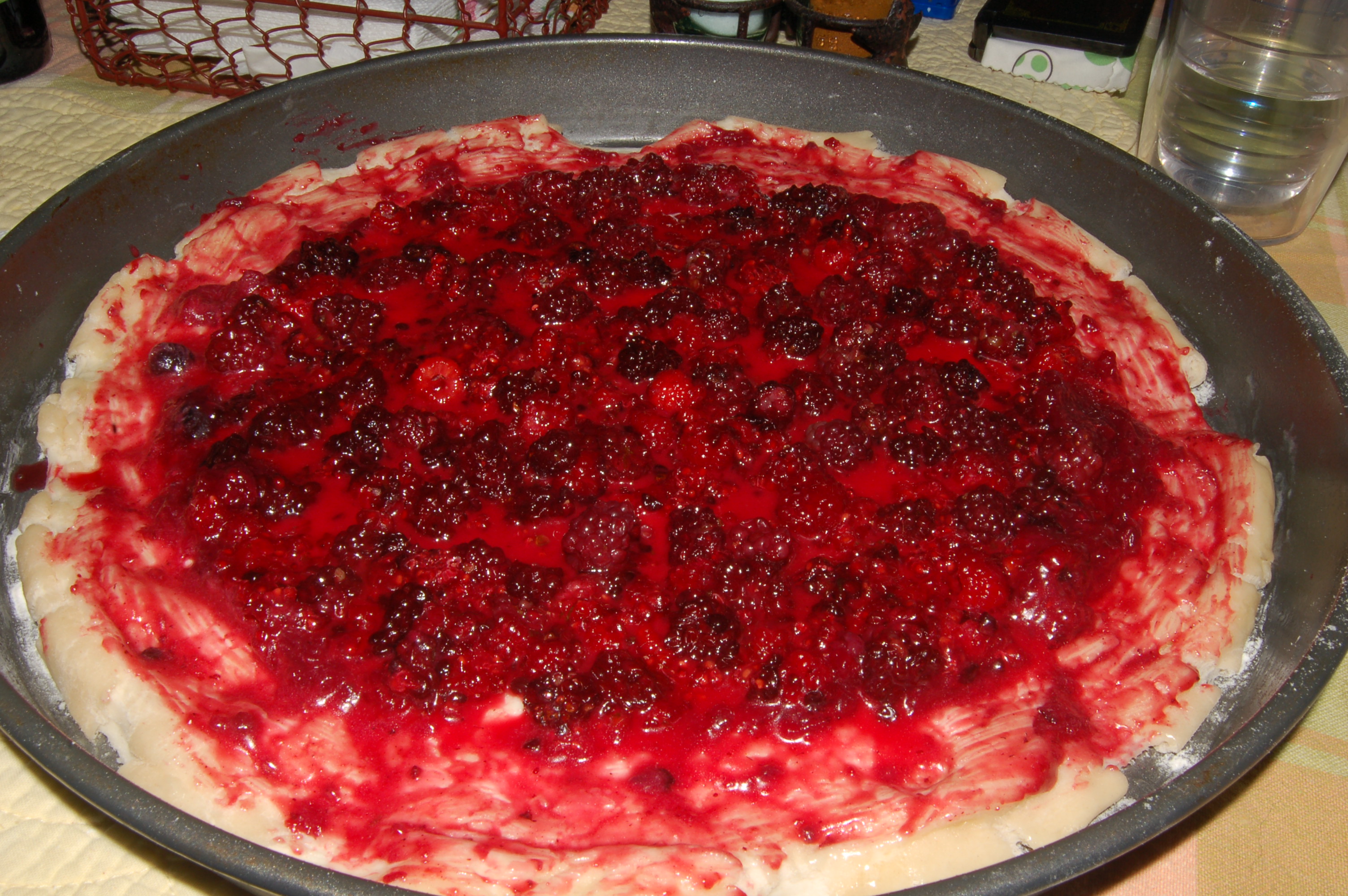 Pizza Lab #20: Raspberry Tart Pizza | The Poor Couple's Food Guide