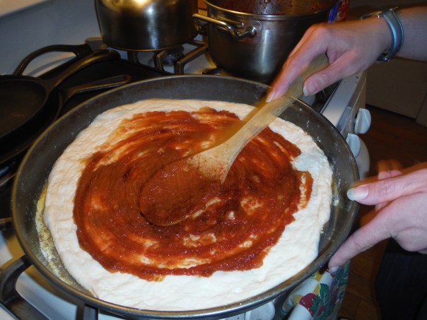 Food 101: How to Make a Pizza | The Poor Couple's Food Guide