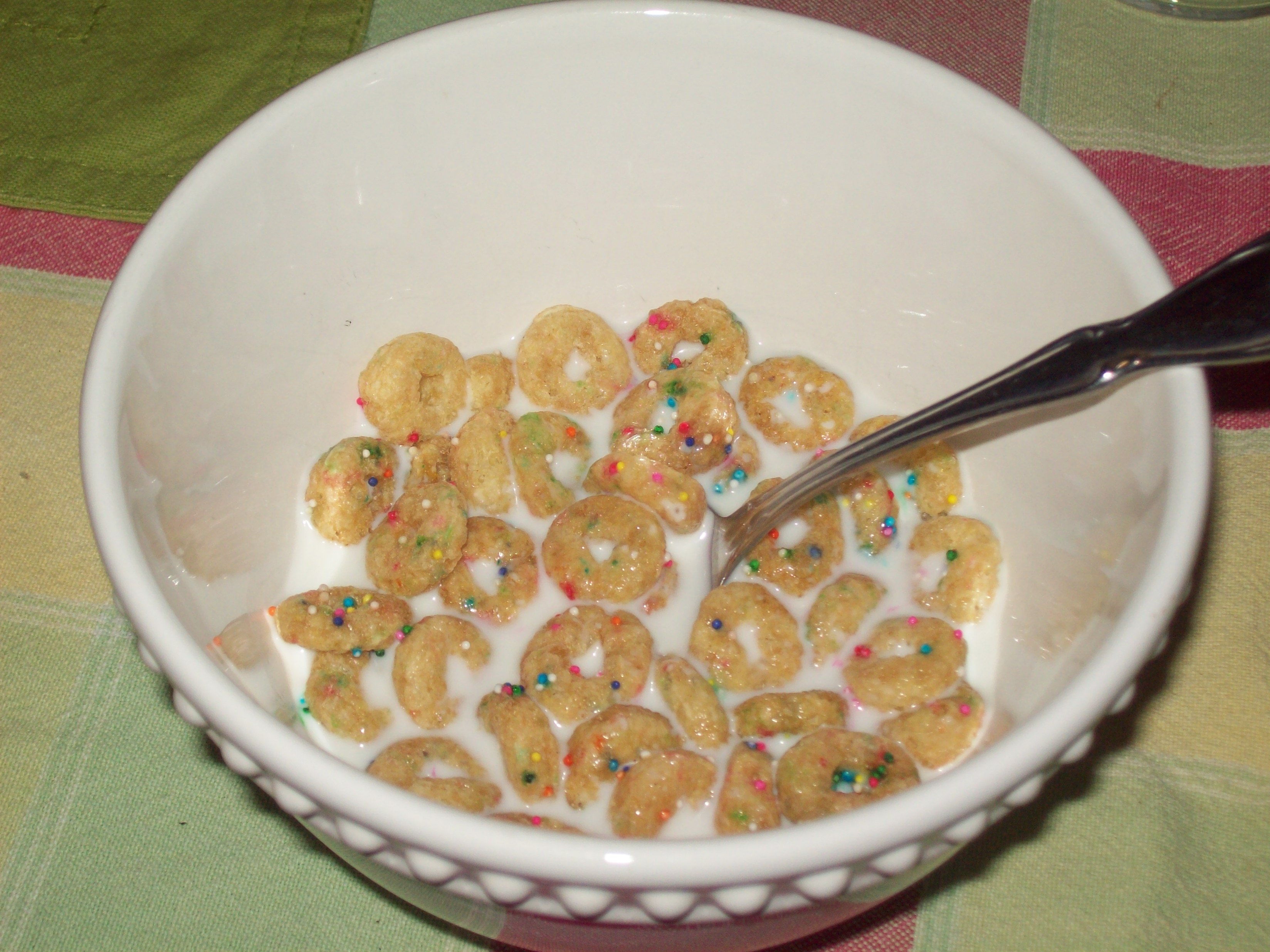 The Cereal Report: Cap’n Crunch’s Sprinkled Donut Crunch | The Poor ...